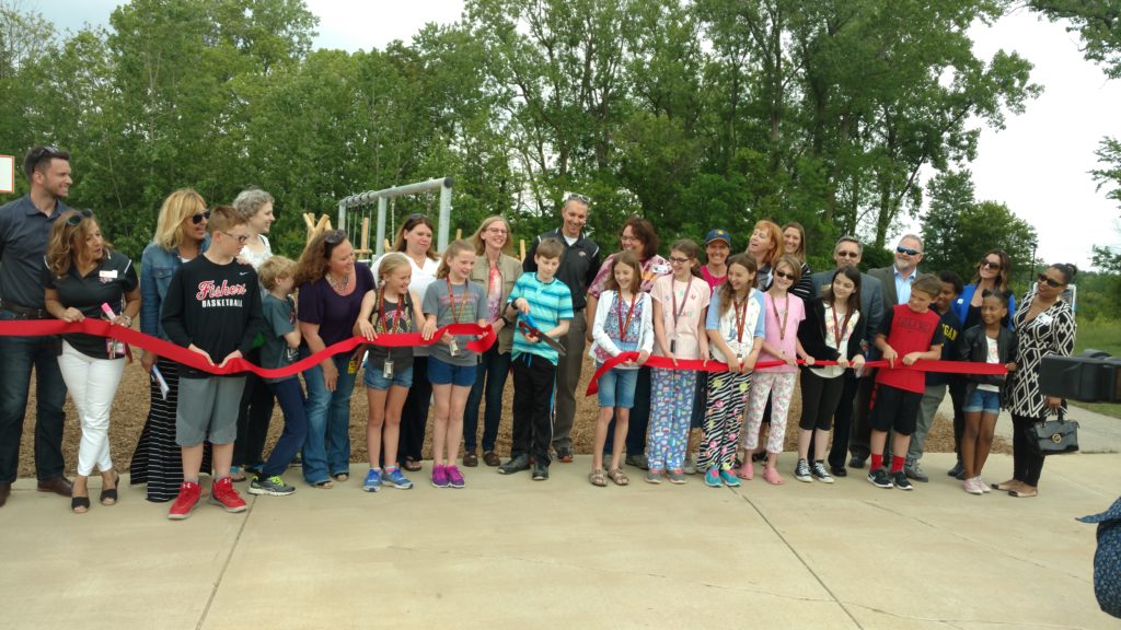 Riverside Intermediate Cuts The Ribbon For A New Playground ...