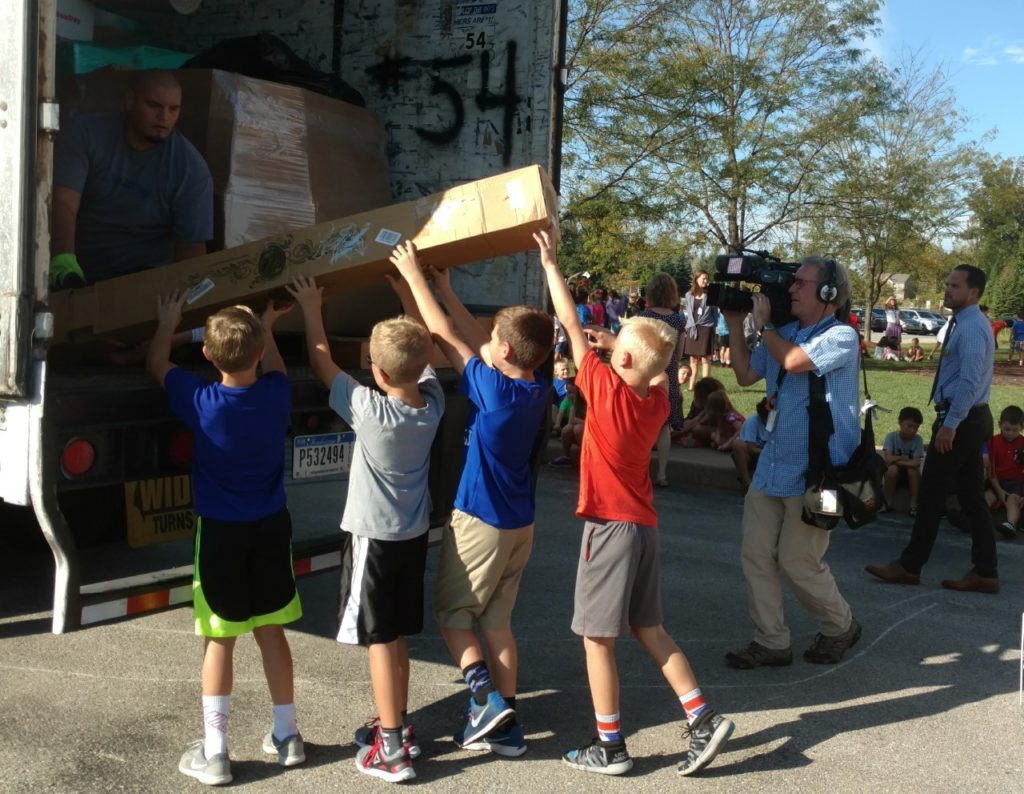 Hoosier Road Elementary Fills Truck With Houston Hurricane Relief ...